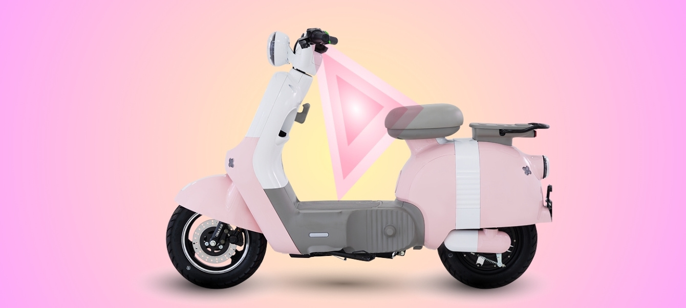 Bảng màu xe điện MOMO hot trend - MOVE ON MY OWN